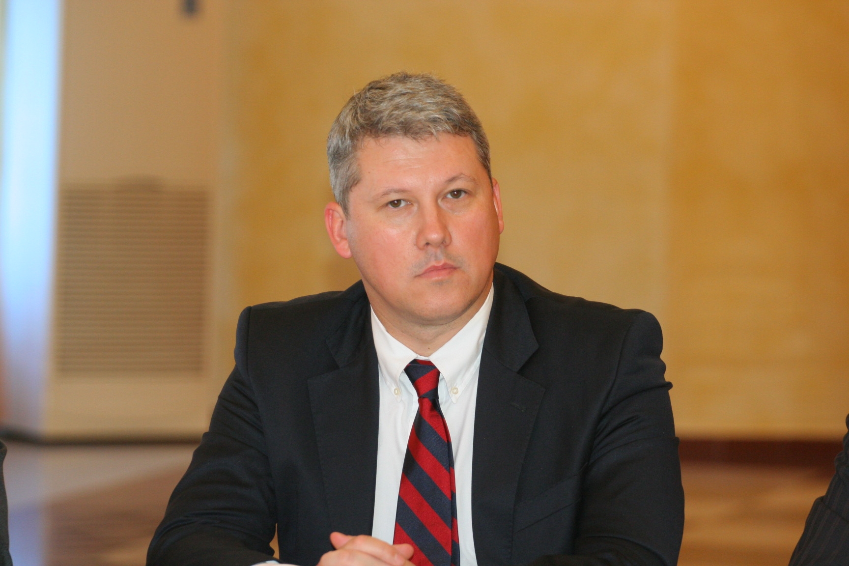 Cătălin Predoiu „a uitat” să explice, în declarațiile de avere ...