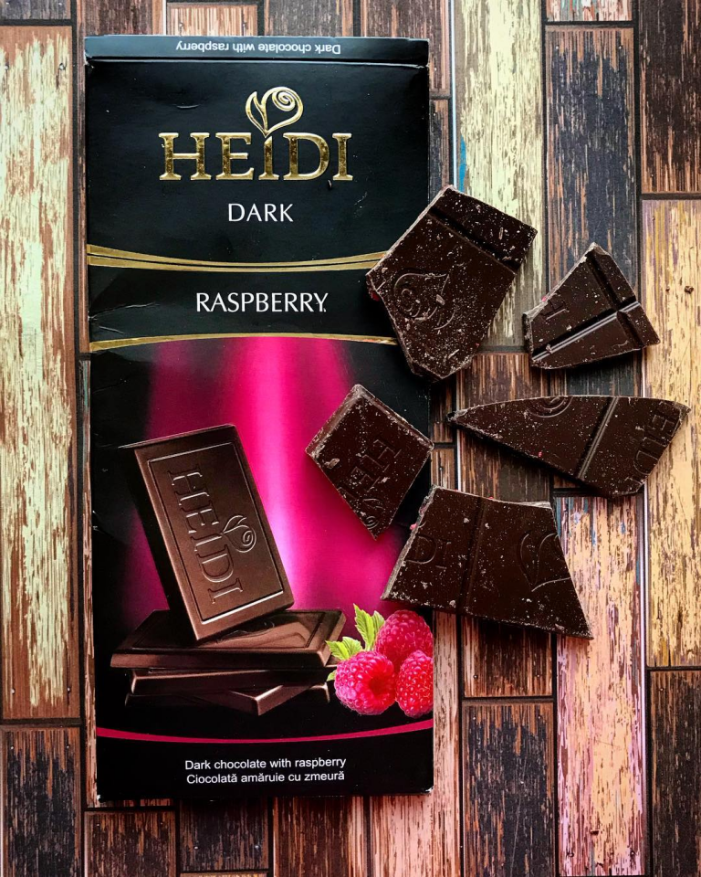 Ciocolata Heidi Dark Raspberry... O explozie (fâsâită) de zmeură ...