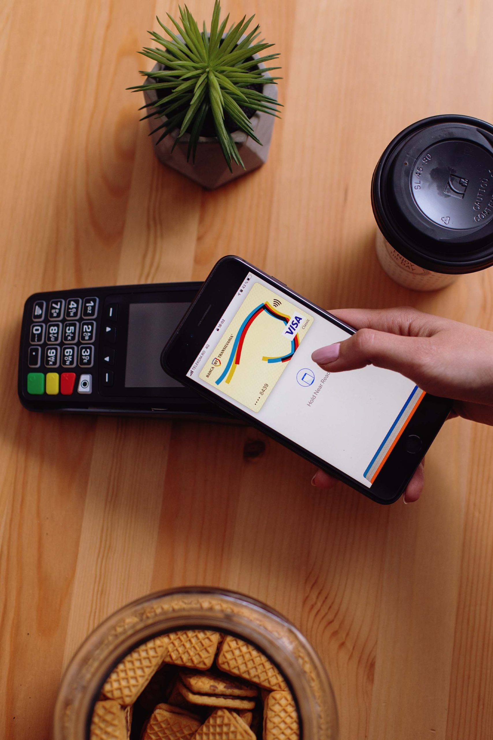 Două milioane de clienți ai Băncii Transilvania folosesc aplicația BT ...